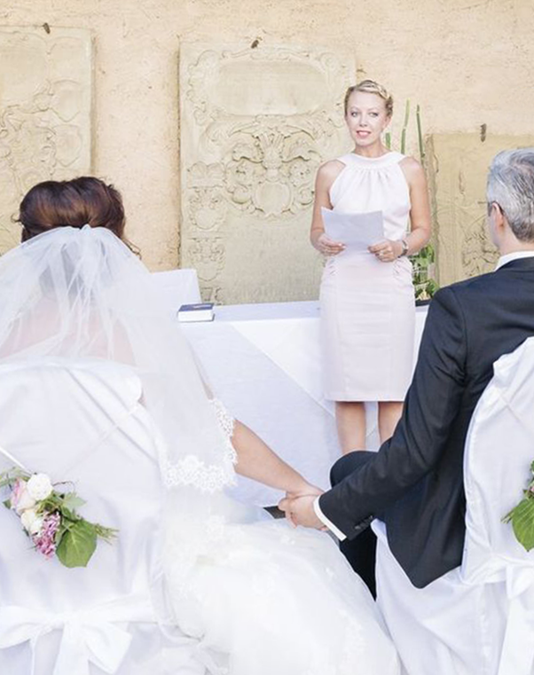 Ja mit Julia Freie Traurednerin Julia Neumann - STARTSEITE